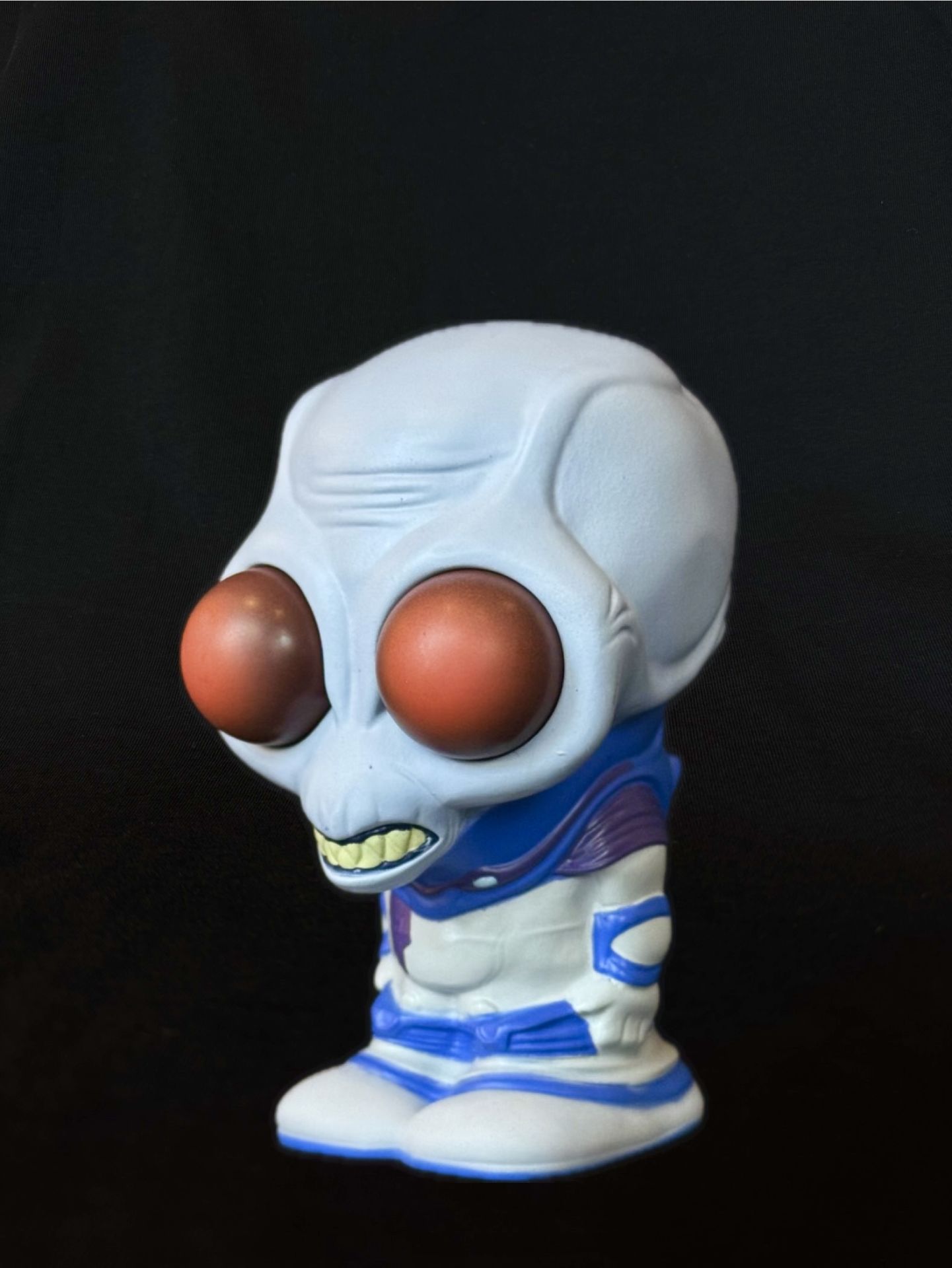 Destroy All Humans! Crypto-137 Statue | 9120080079213
